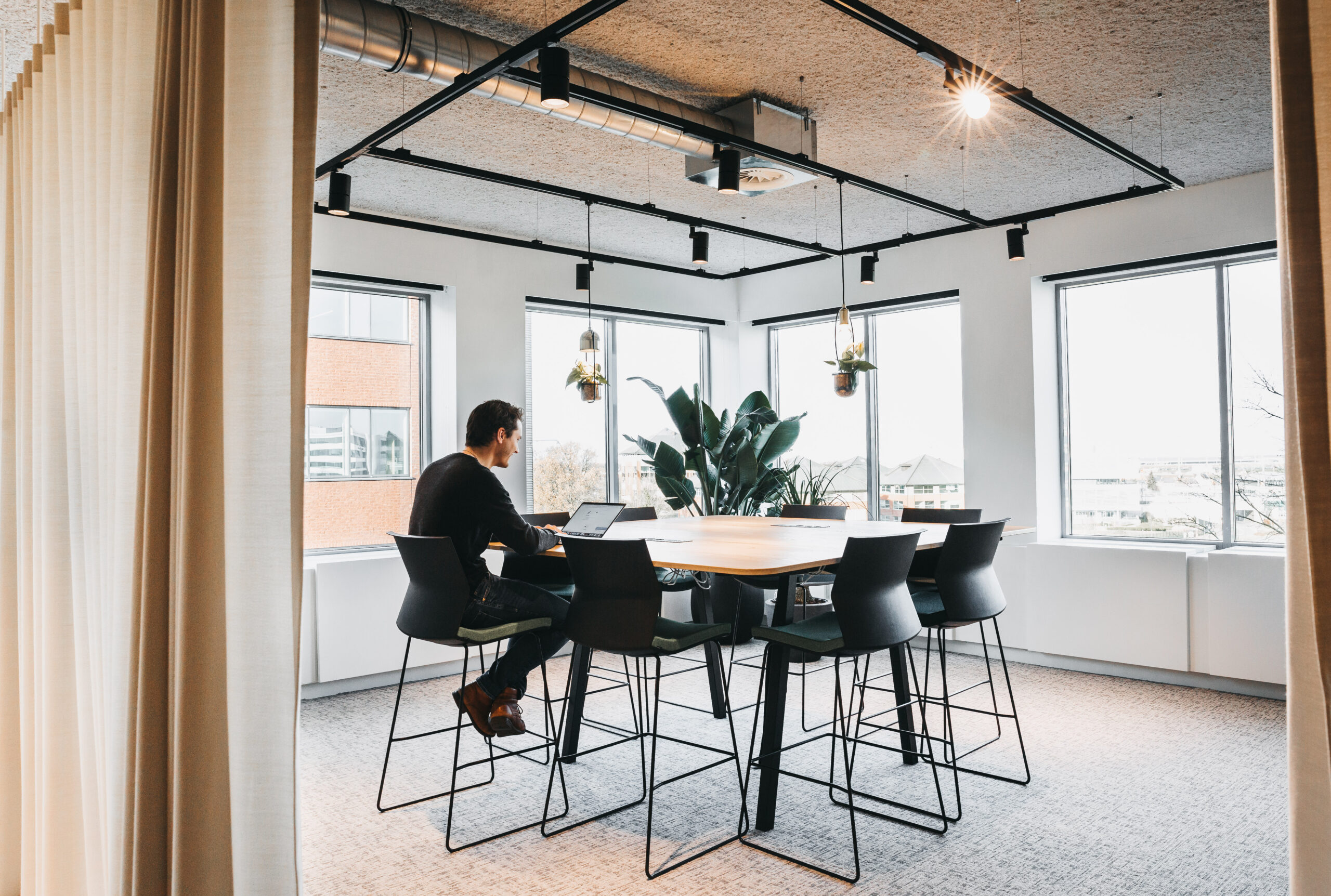 Make your choice - Roche Spaces