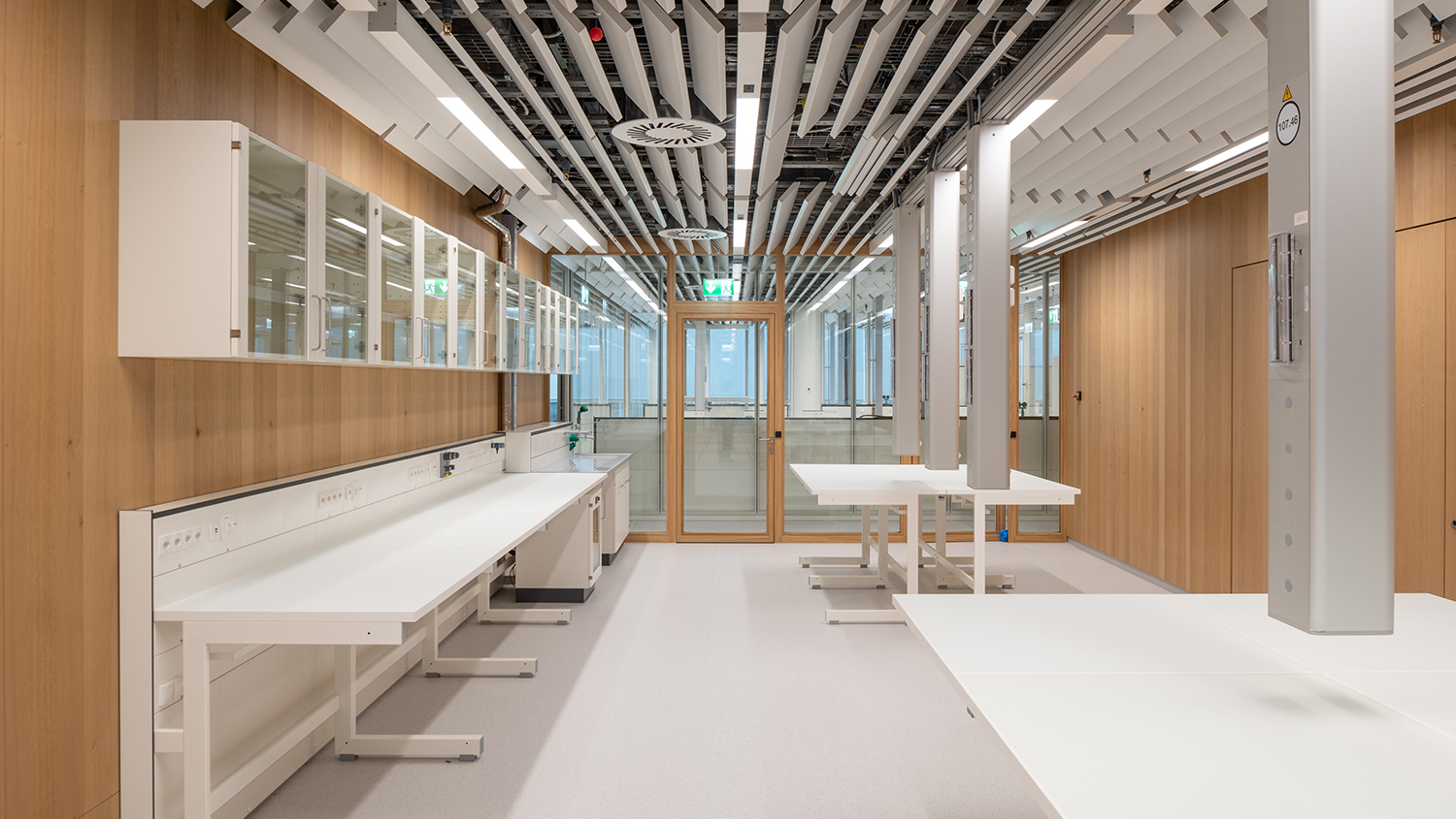 Interiors for Labs - Roche Spaces